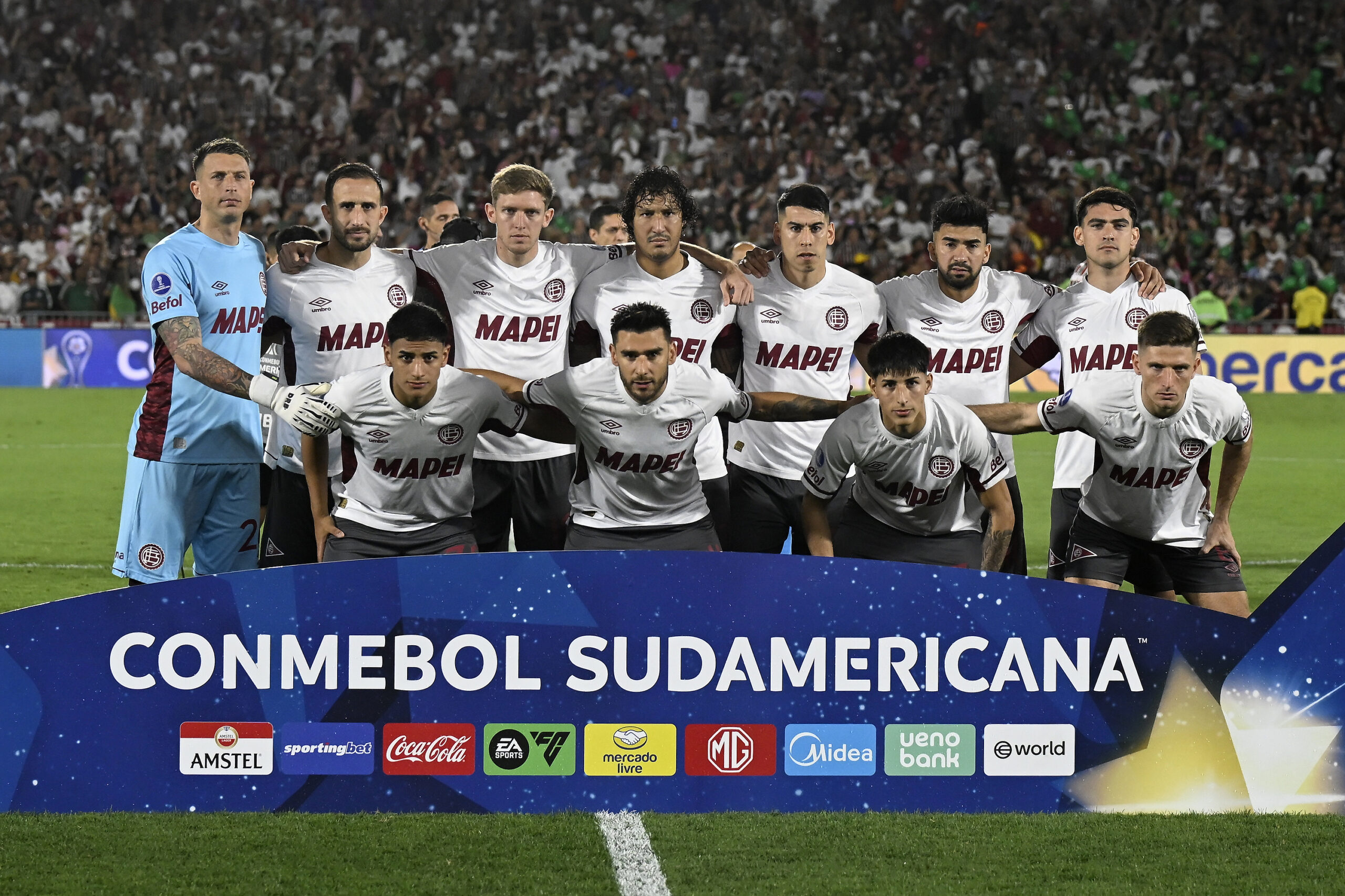 LLEGA LA COPA AMISTAD A LANÚS - Sitio oficial Club Atlético Lanús